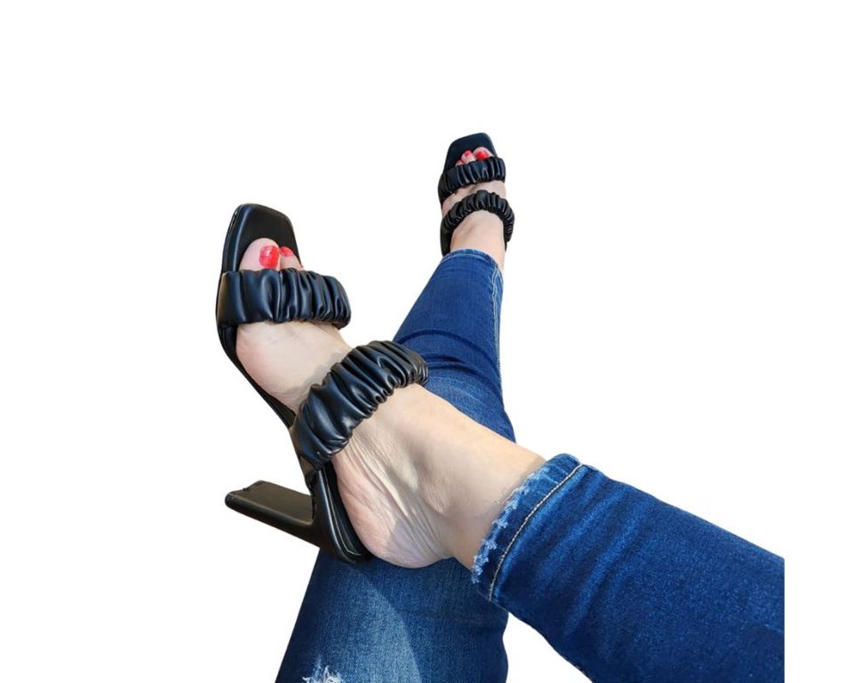 IMPORTADORA PASCALE MC Sandalia mujer Tami negro | falabella.com