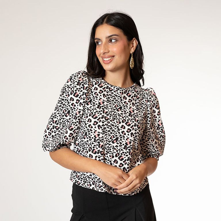 NATALIA SEGUEL Polera Abril Manga Corta Animal Print Rosa Natalia ...