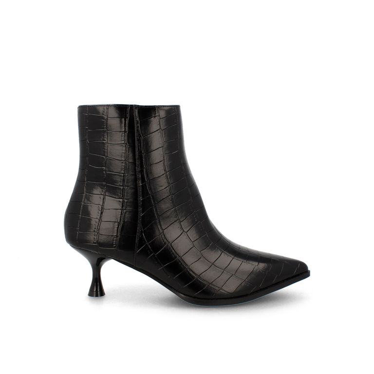 BATA Botín Mujer Bata Red Label Cira Negro | falabella.com