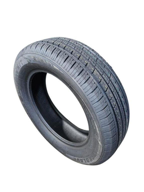 Neumatico 22535 R19 ROCKBLADE ROCK 525 88W Z | Sodimac Chile