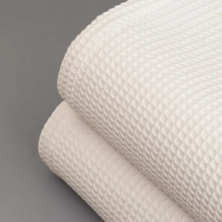 COLCHA PIQUE WAFFLE BLANCO SUPER KING | Sodimac Chile