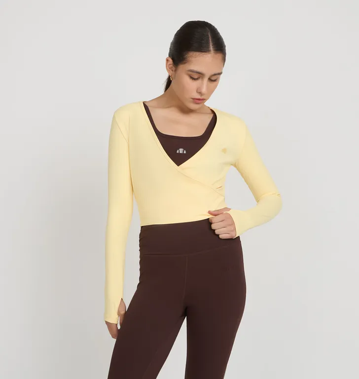ELLESSE POLERA MUJER ELLESSE WILLEY AMARILLO | Falabella Chile