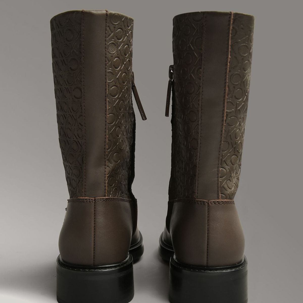 CALVIN KLEIN Botas Flat Ankle Mix Calvin Klein Cafe | Falabella Chile