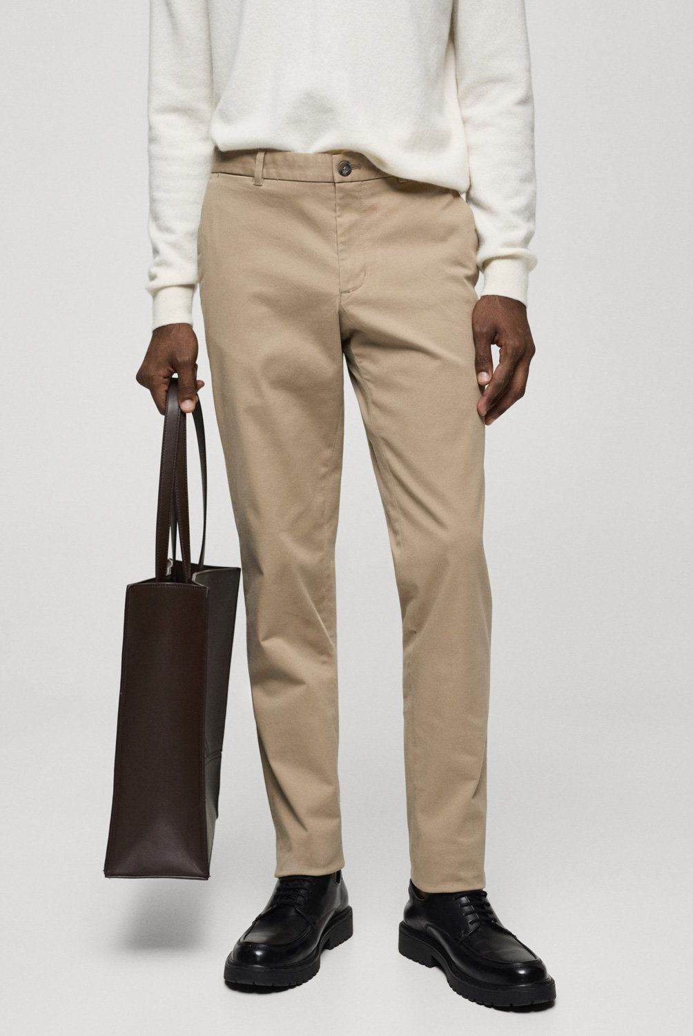 MANGO MAN Pantalón Chino Slim Fit Sarga Hombre Mango Man | falabella.com