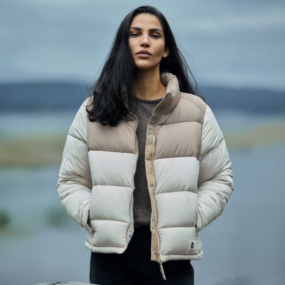 WILD LAMA Parka Essential Reciclada Mujer Wild Lama | Falabella Chile