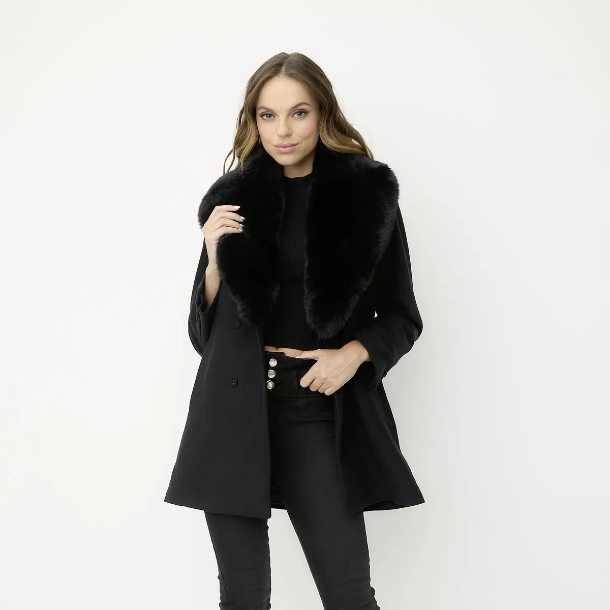 MOSSIMO Abrigo Cuello Pelo Mujer Mossimo | Falabella Chile