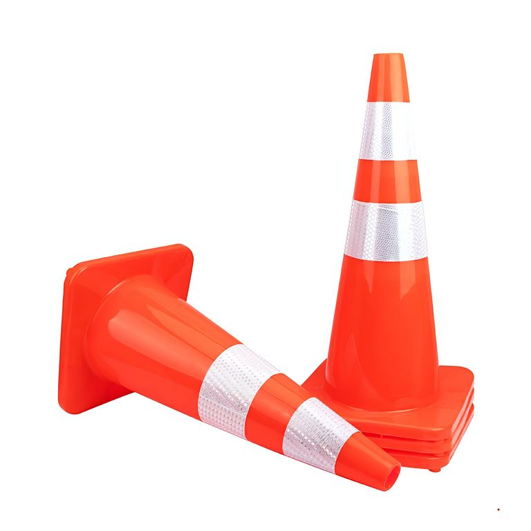 Cono de Seguridad PVC Reflectivo 70cm GENERICO | falabella.com