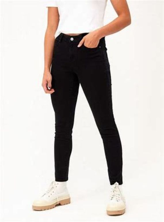 PANTALON SKINNY JEAN STRECH NEGRO GENERICO | falabella.com
