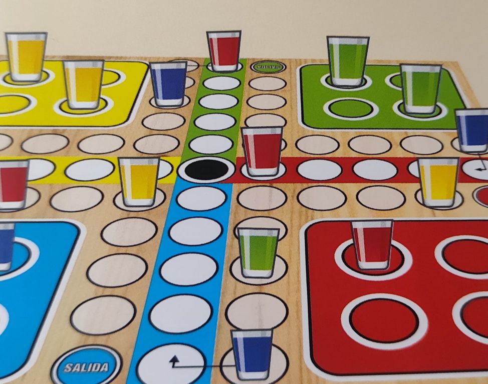 LUDO DRINK Y RULETA EN TABLERO - JUGUETE NAVIDAD GENERICO | falabella.com