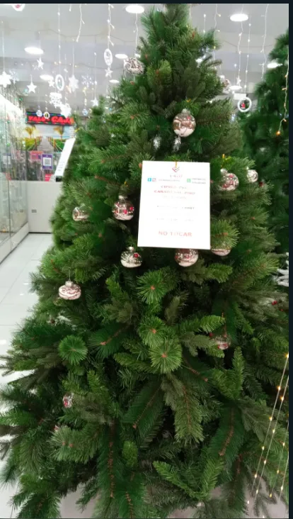 árbol de navidad 4 tipos de rama coposo de 2.10Metros GENERICO ...