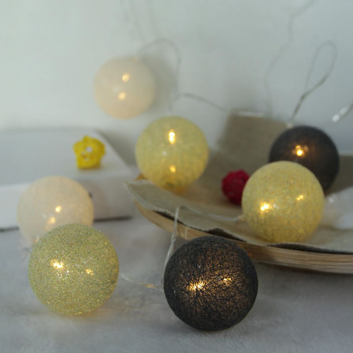 Guirnalda 220V bola algodón 20 luces | Sodimac - Falabella