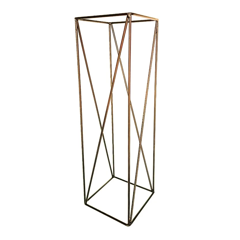 Base Matera Cuadrada Diagonal Hierro 18.5x60 cm Oro Industrial Just ...