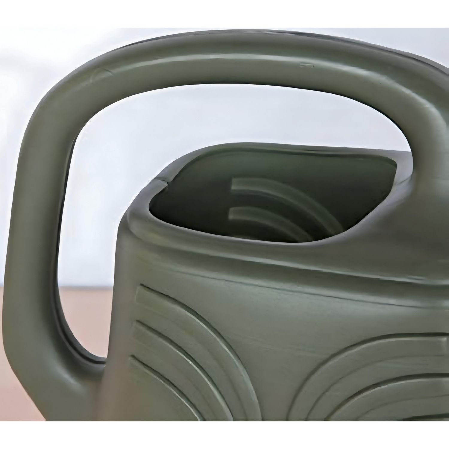 Regadera Color Verde Vibrante Capacidad 7.57 L - Homecenter.com.co