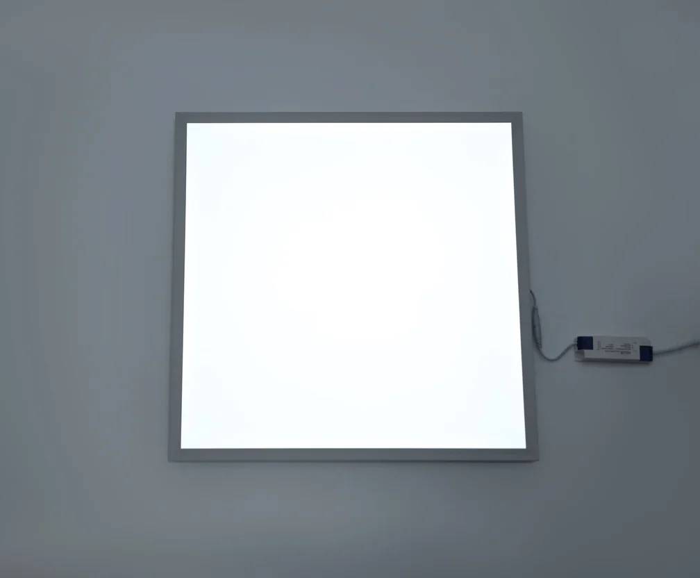 Panel LED 60x60 Cm 40w Luz Fría - Homecenter.com.co