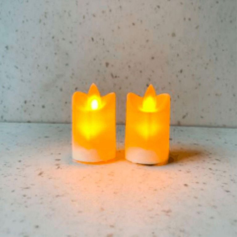 Set 2 velas Led Decorativo Plástico Crema 4x6x4cm | Sodimac Perú